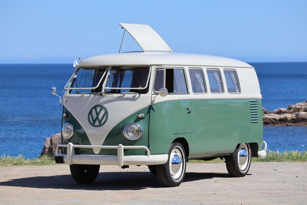 1960 Volkswagen Combi SO23 Campmobile No Reserve | Artcurial