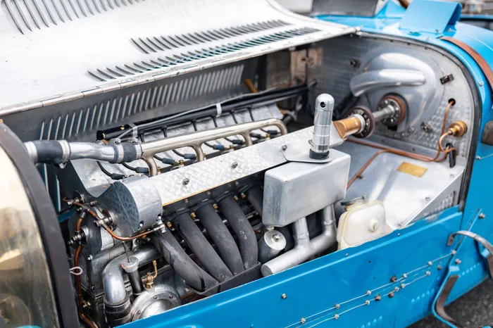 bugatti type 51 engine