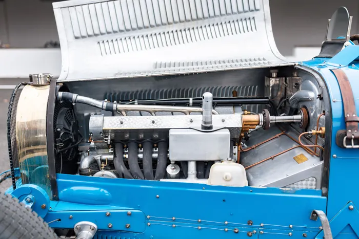 bugatti type 51 engine