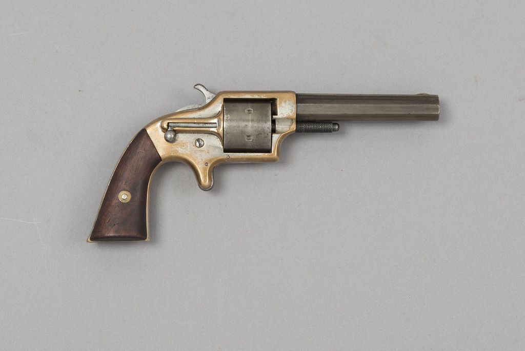 Revolver Eagle Arms. 6 coups