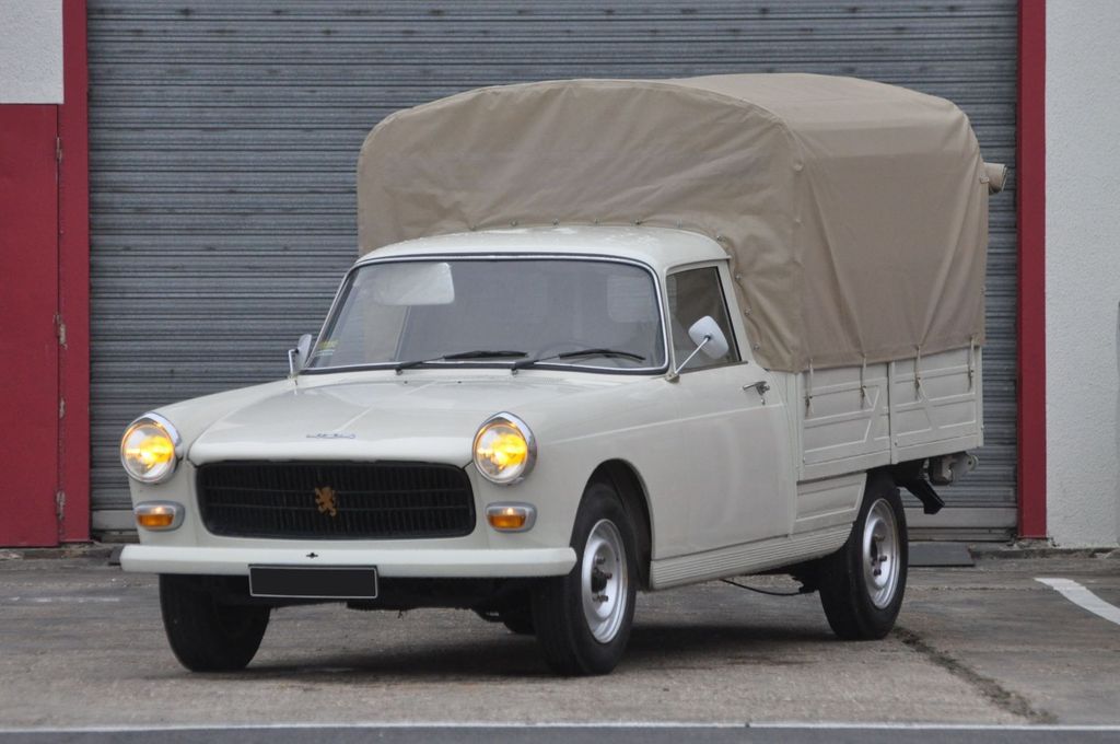 1976 Peugeot 404 U10 (UX) Pick-up bâché