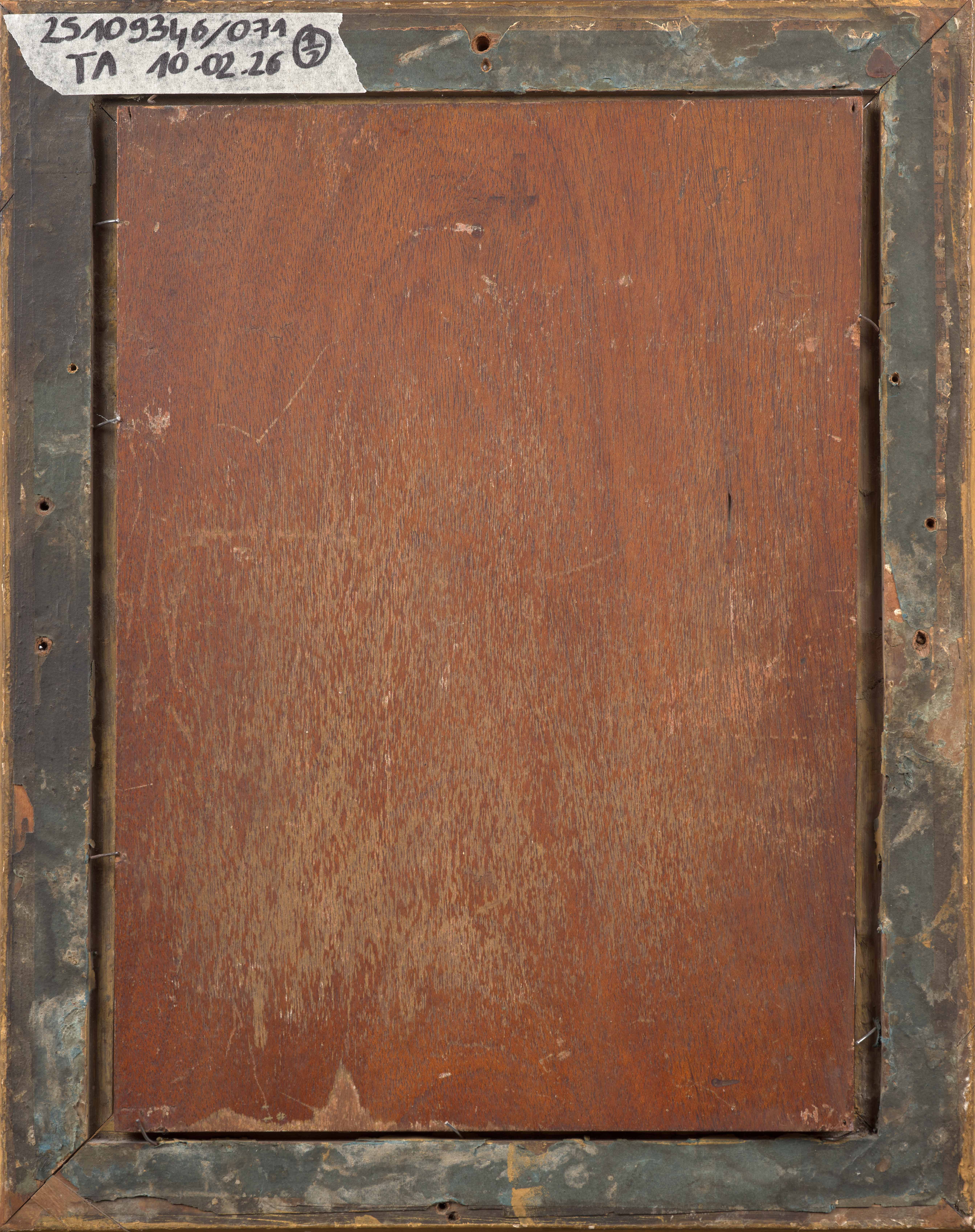 Jeune garçon assis sur une balustrade