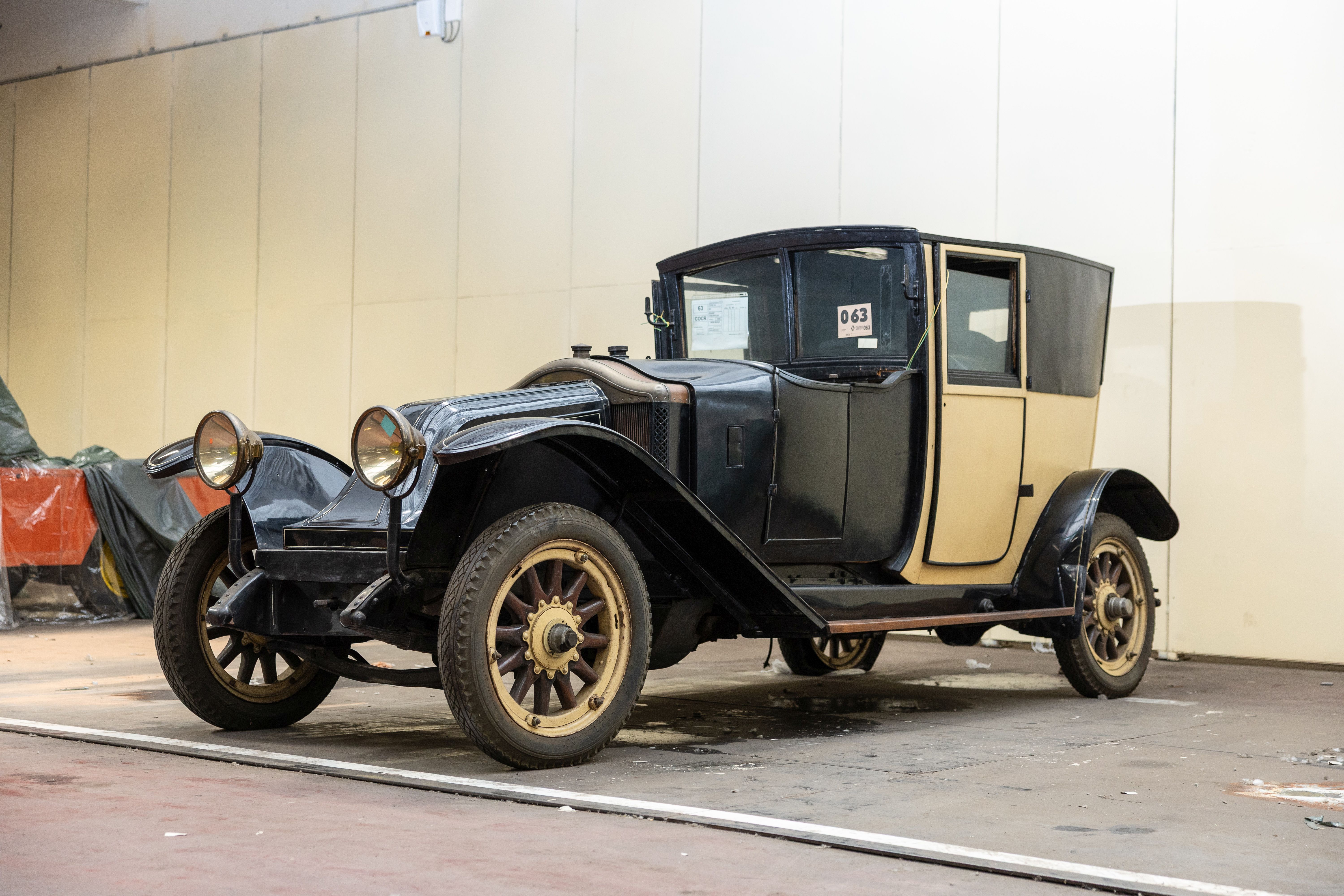 1922 Renault Type JM coupé-chauffeur Sans réserve